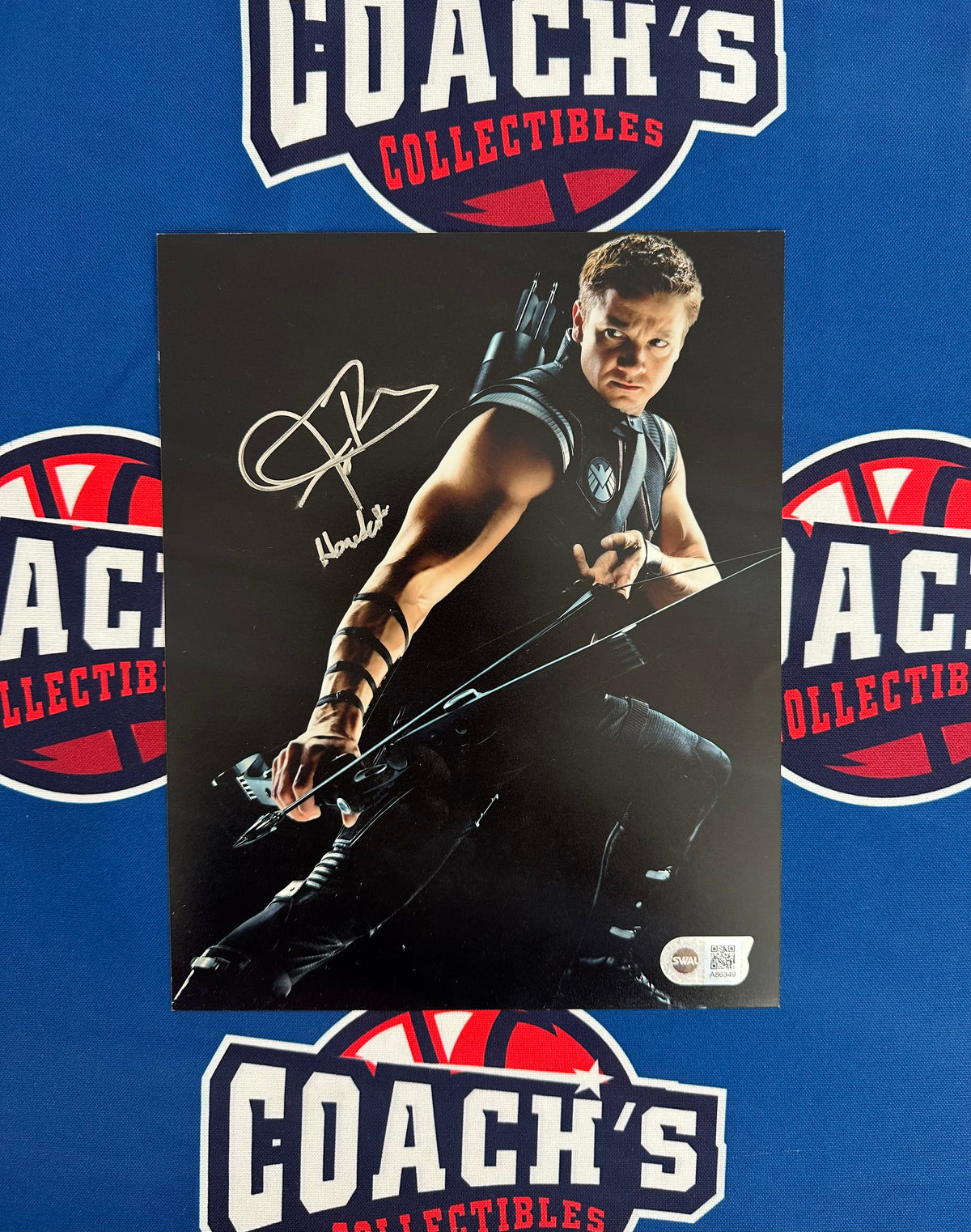 Jeremy Renner Autographed 8x10 Marvel Hawkeye Photo with Character Nam ...